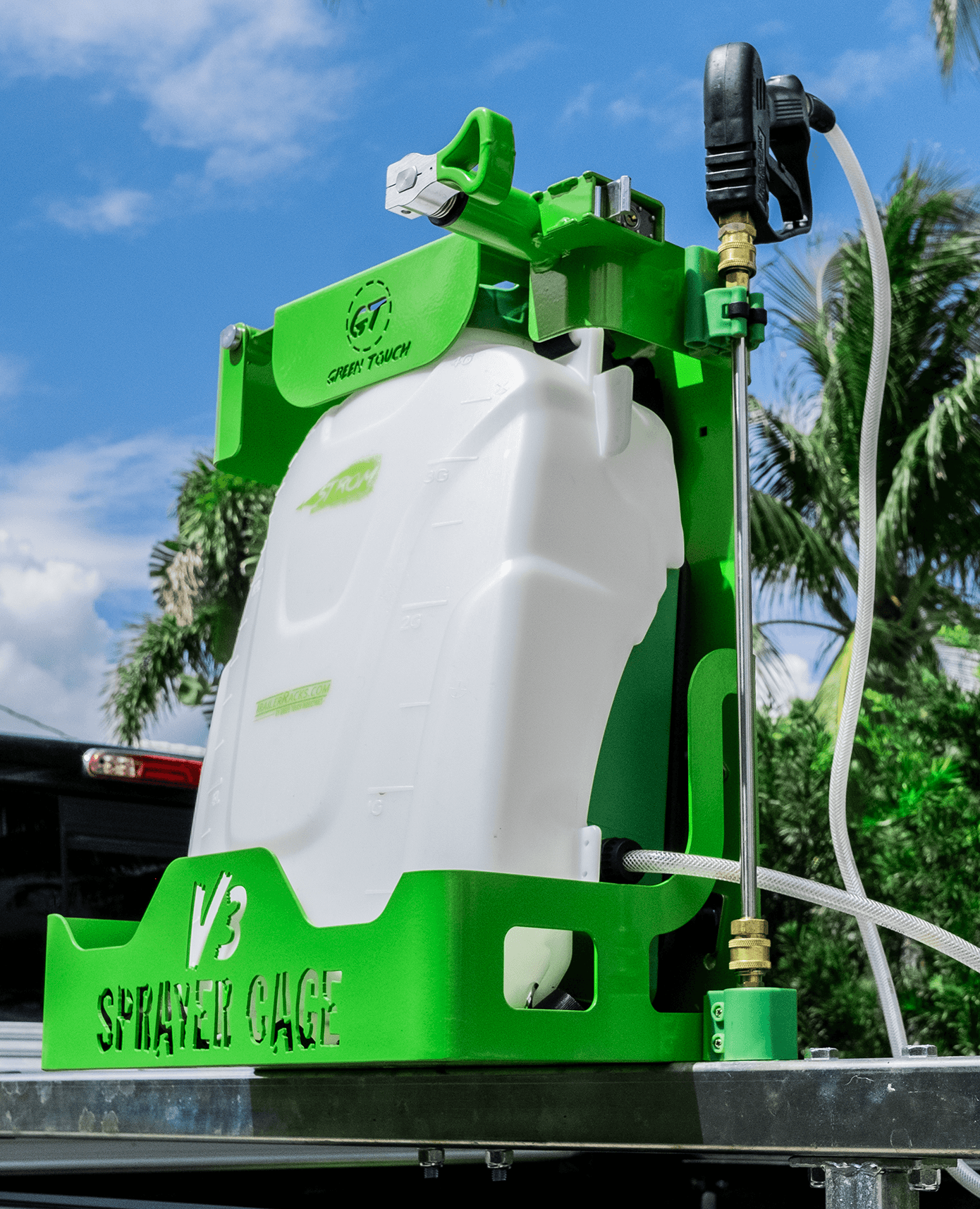 Lockable Sprayer Cage | Xtreme Pro Series | SPC21 – TrailerRacks.com